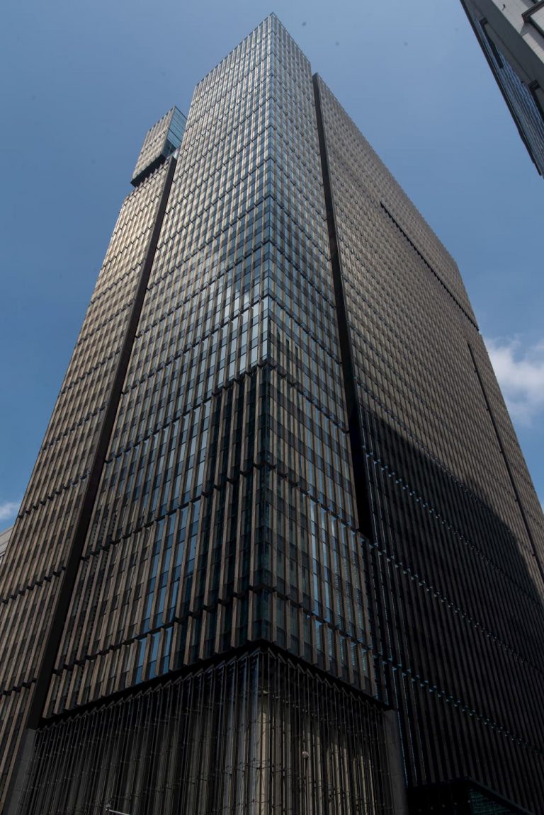 株式会社柴田工業|鍛冶工事・金物製作施工専門工事業者 当社は創意工夫と安心・安全をモットーに金属金物工事で建設業に貢献します。御客様を大切